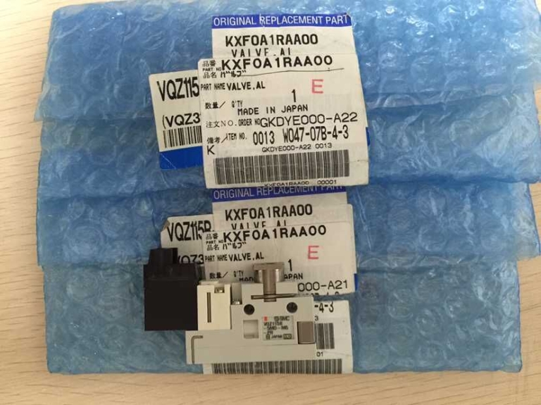 SMT実装関連パーツ | 東北タツミ株式会社｜短納期で高品質のUSB、DVI、ジャック、SMT、金型パーツをお探しならお気軽にお問い合わせください。